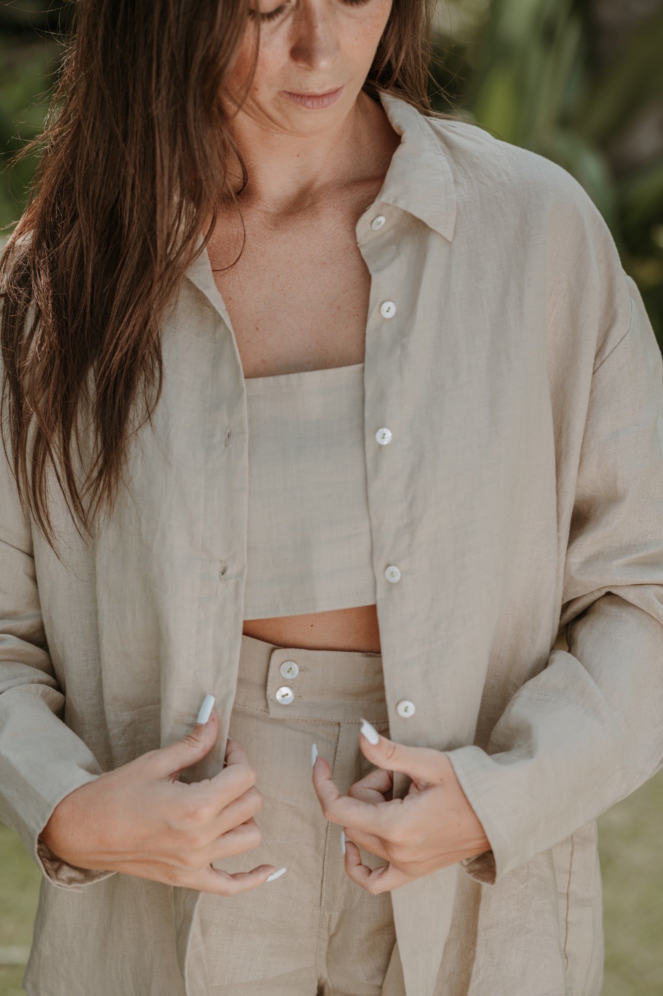 CHEMISE EN LIN BEIGE NATUREL ~ PRIA – MAISON JALAN